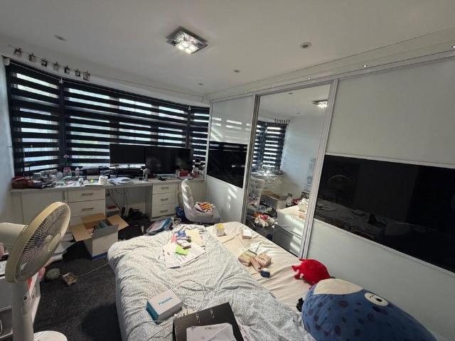 4 bedroom semi detached house to rent