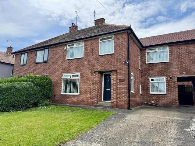 4 bedroom semi detached house to rent