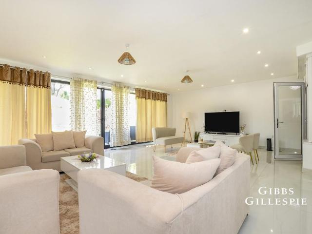 4 bedroom semi detached house to rent