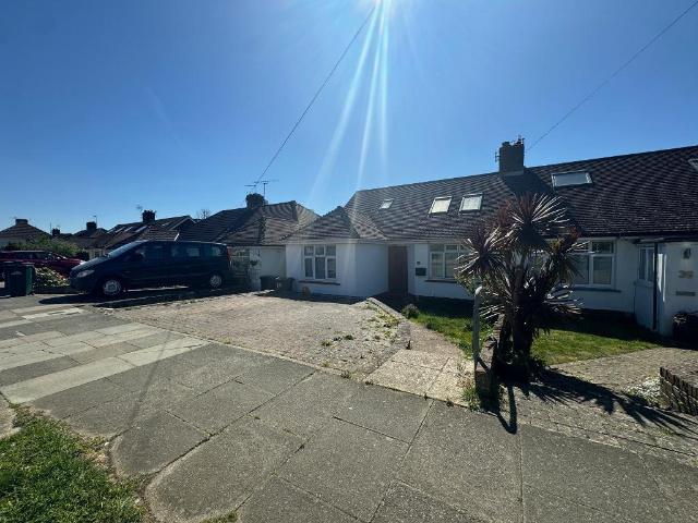 4 bedroom semi detached house to rent
