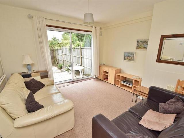 4 bedroom semi detached house to rent