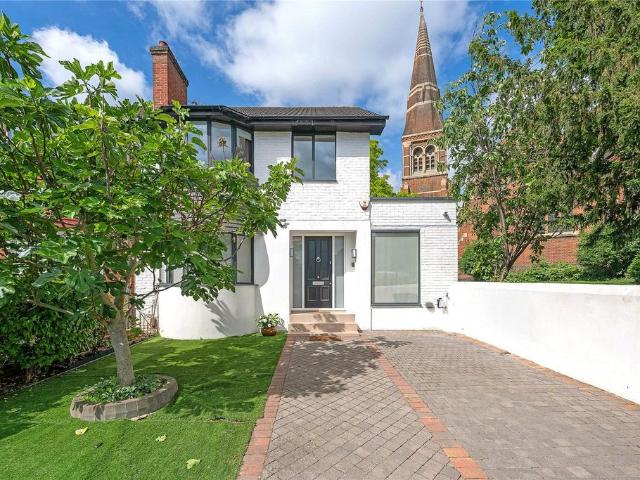 4 bedroom semi detached house to rent