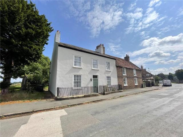 4 bedroom semi detached house to rent