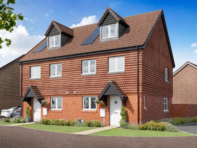 4 bedroom semi detached house to rent