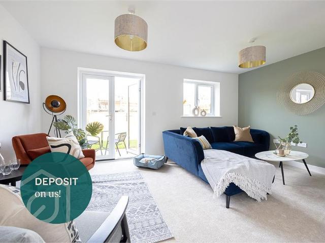 4 bedroom semi detached house to rent