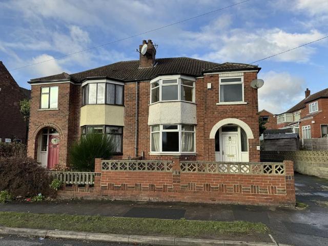 4 bedroom semi detached house to rent