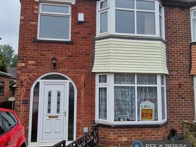 4 bedroom semi detached house to rent