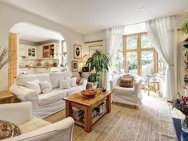 4 bedroom semi detached house to rent