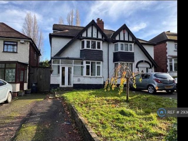 4 bedroom semi detached house to rent