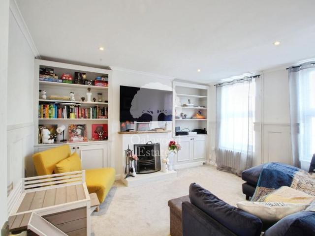 4 bedroom semi detached house to rent