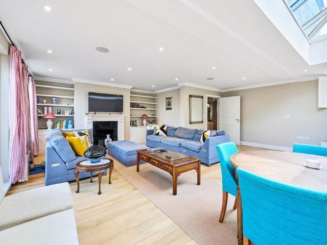 4 bedroom semi detached house to rent