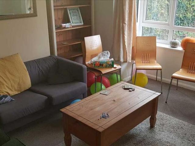 4 bedroom semi detached house to rent