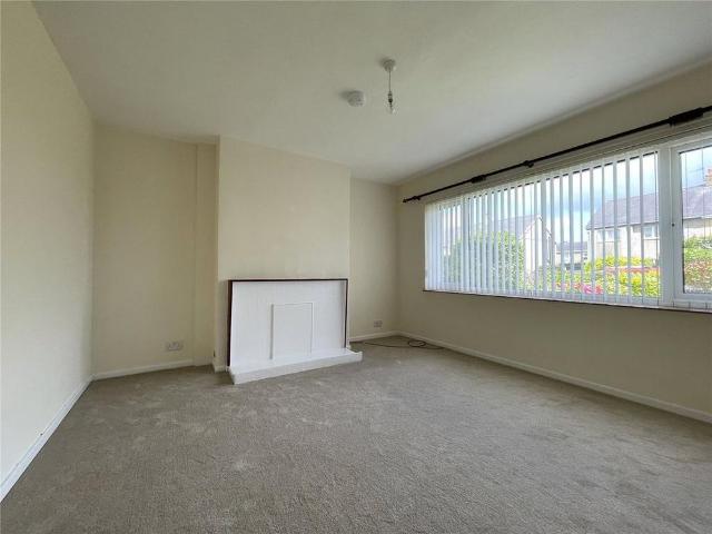 4 bedroom semi detached house to rent