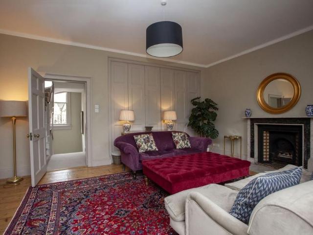 4 bedroom semi detached house to rent