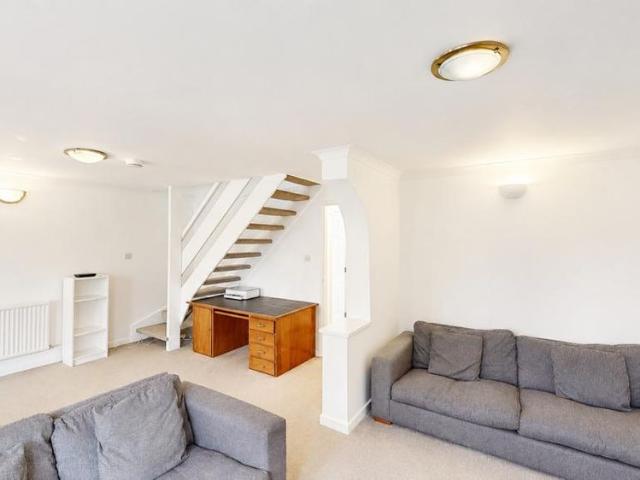 4 bedroom semi detached house to rent