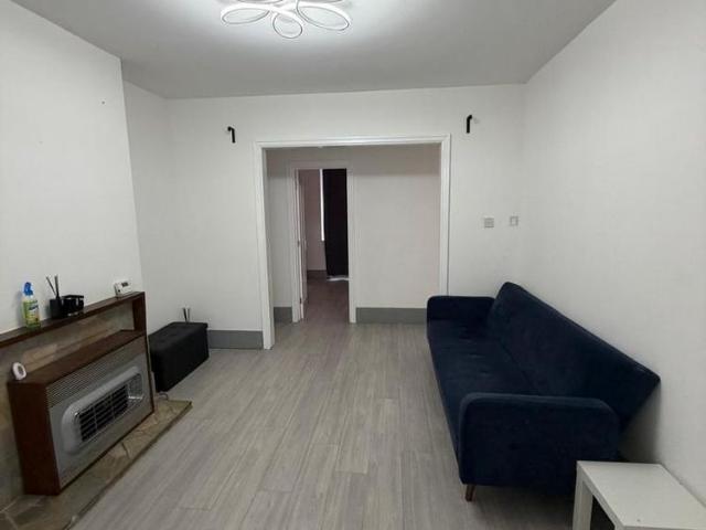 4 bedroom semi detached house to rent