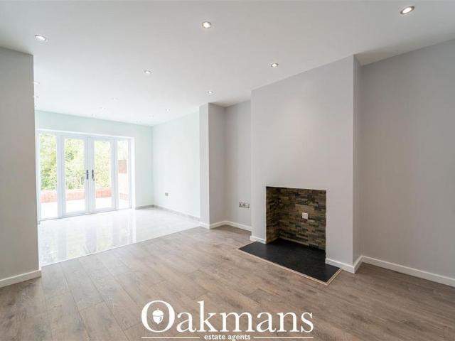 4 bedroom semi detached house to rent