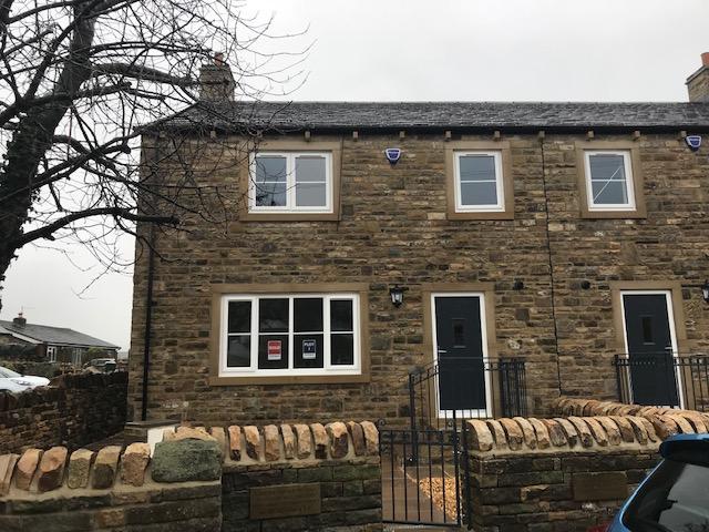 4 bedroom semi detached house to rent