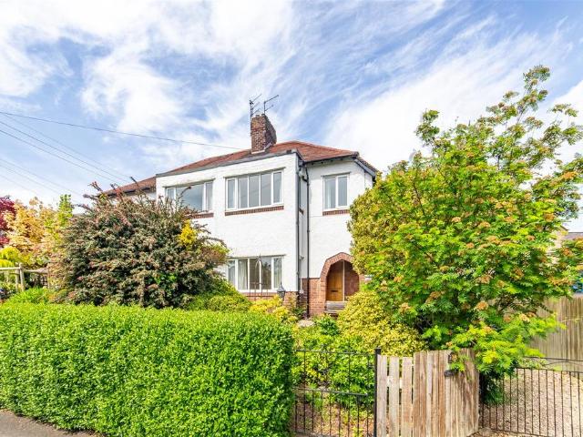 4 bedroom semi detached house to rent