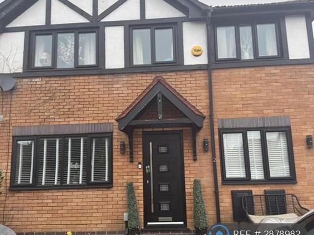 4 bedroom semi detached house to rent