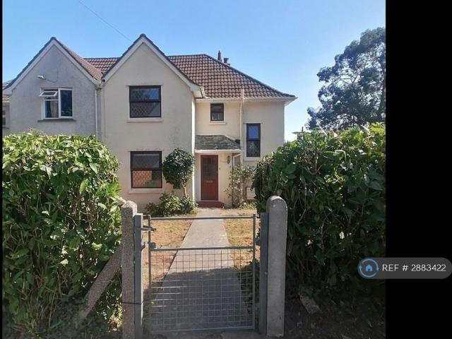 4 bedroom semi detached house to rent