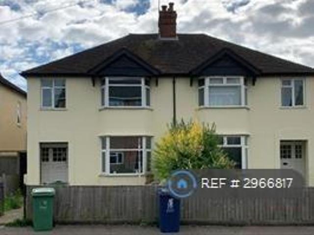 4 bedroom semi detached house to rent