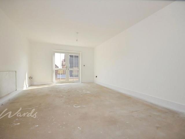 4 bedroom semi detached house to rent
