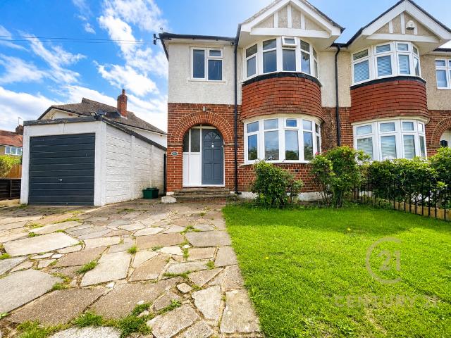 4 bedroom semi detached house to rent