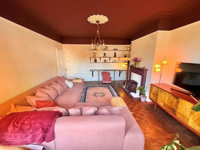 4 bedroom semi detached house to rent