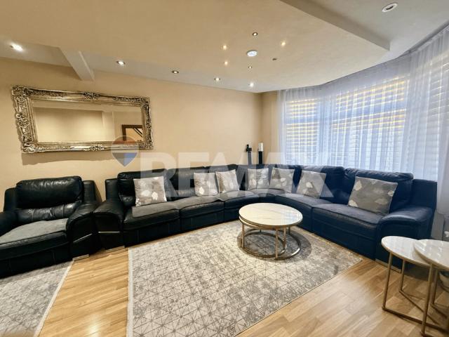 4 bedroom semi detached house to rent