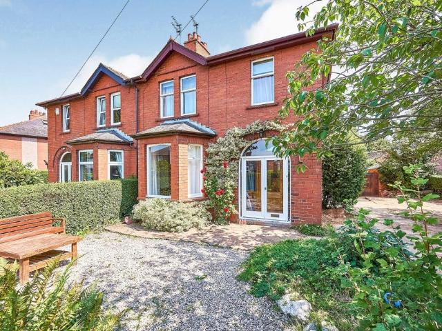 4 bedroom semi detached house to rent