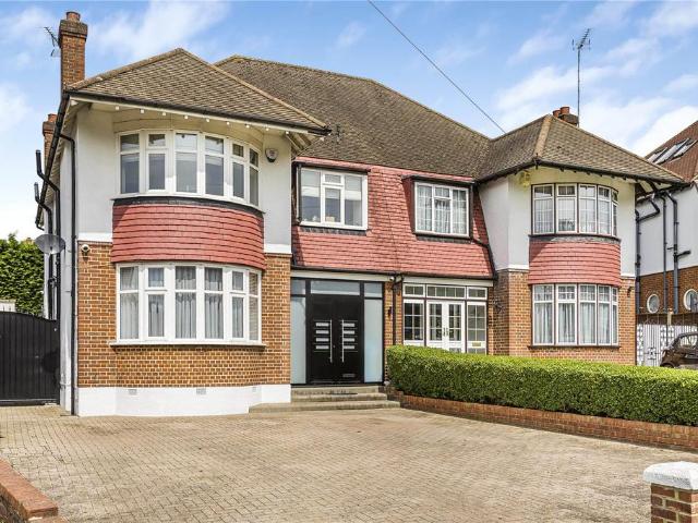 4 bedroom semi detached house to rent