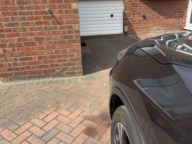 4 bedroom semi detached house to rent