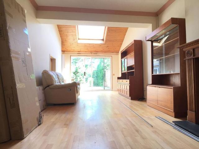 4 bedroom semi detached house to rent