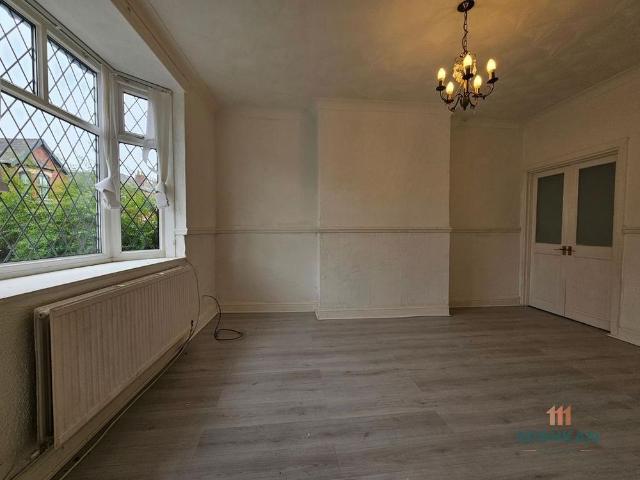 4 bedroom semi detached house to rent