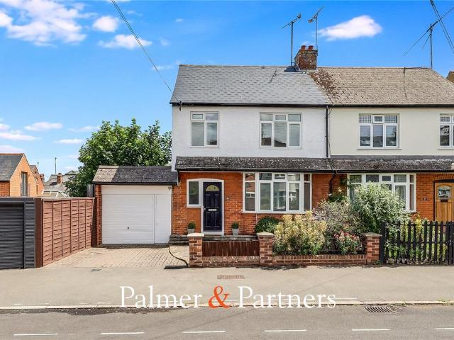 4 bedroom semi detached house to rent
