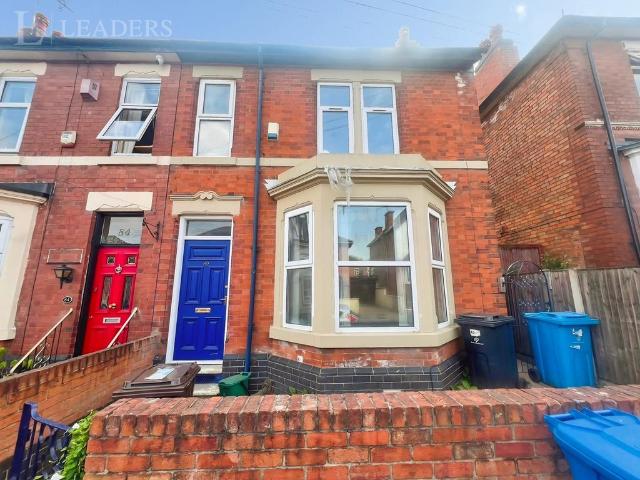 4 bedroom semi detached house to rent