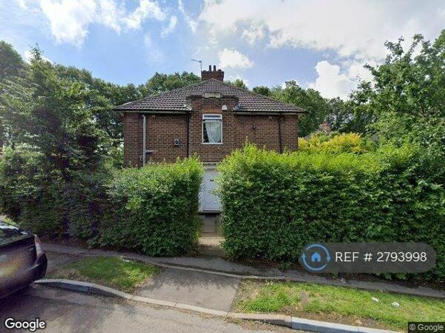4 bedroom semi detached house to rent