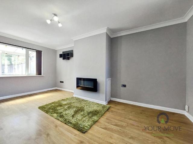4 bedroom semi detached house to rent
