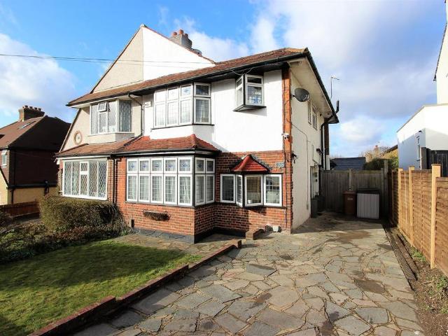 4 bedroom semi detached house to rent