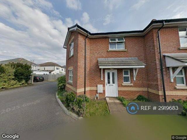 4 bedroom semi detached house to rent