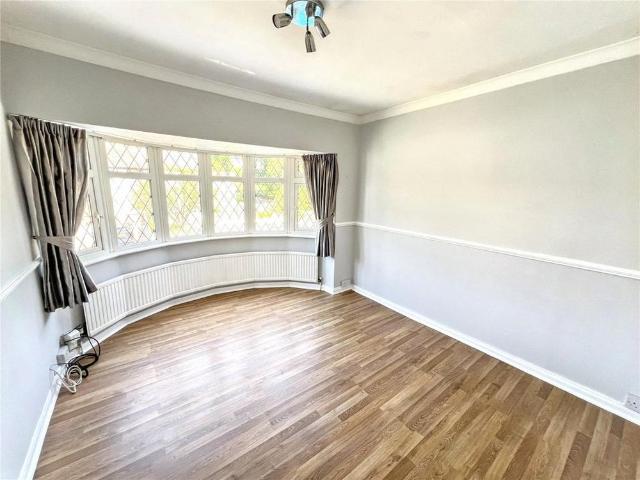 4 bedroom semi detached house to rent