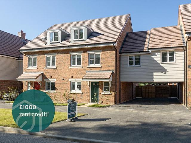 4 bedroom semi detached house to rent