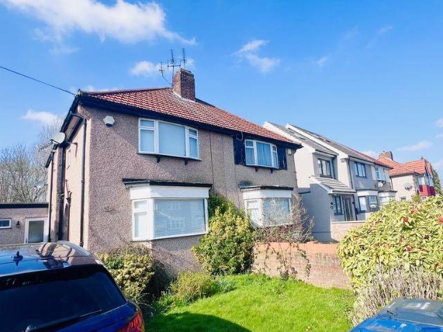4 bedroom semi detached house to rent
