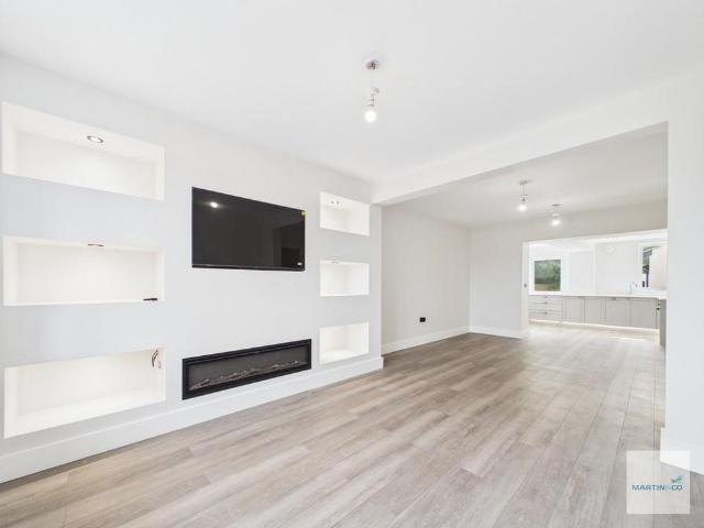 4 bedroom semi detached house to rent