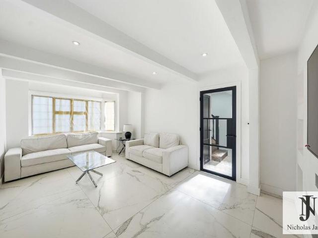 4 bedroom semi detached house to rent