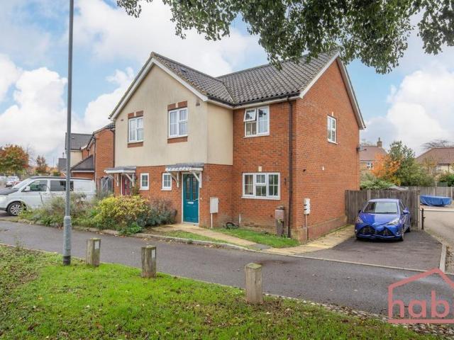 4 bedroom semi detached house to rent