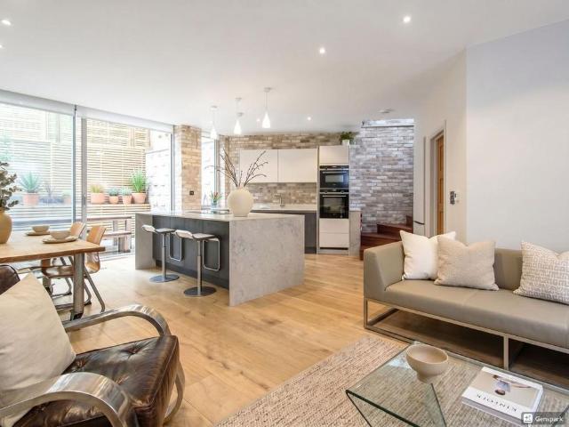 4 bedroom semi detached house to rent