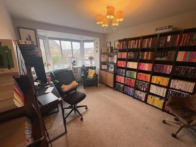 4 bedroom semi detached house to rent