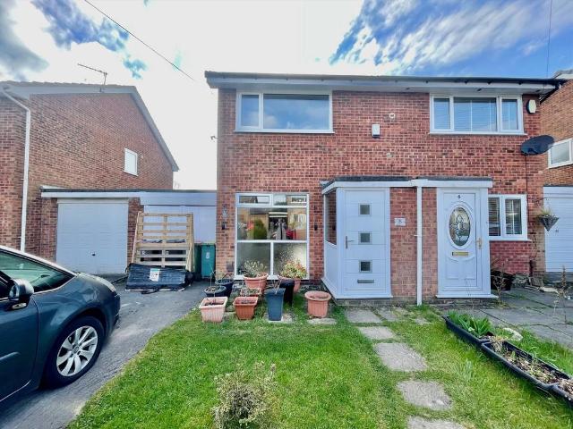 3 bedroom semi detached house to rent